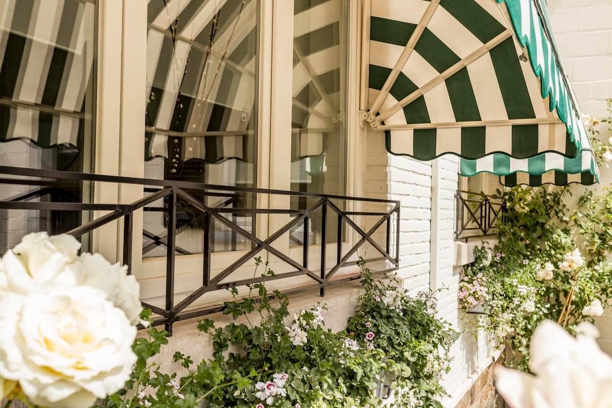 Tent & awning - Reinasan